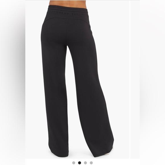 SPANX | Pants & Jumpsuits | Spanx New Air Essentials Wide Leg Pants ...
